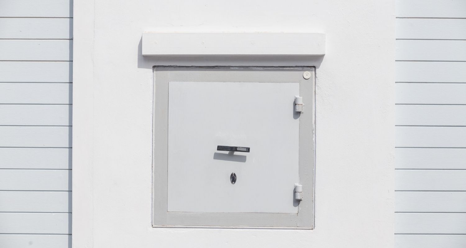 Your Guide to Trash Chutes | Reaction Distributing Canada